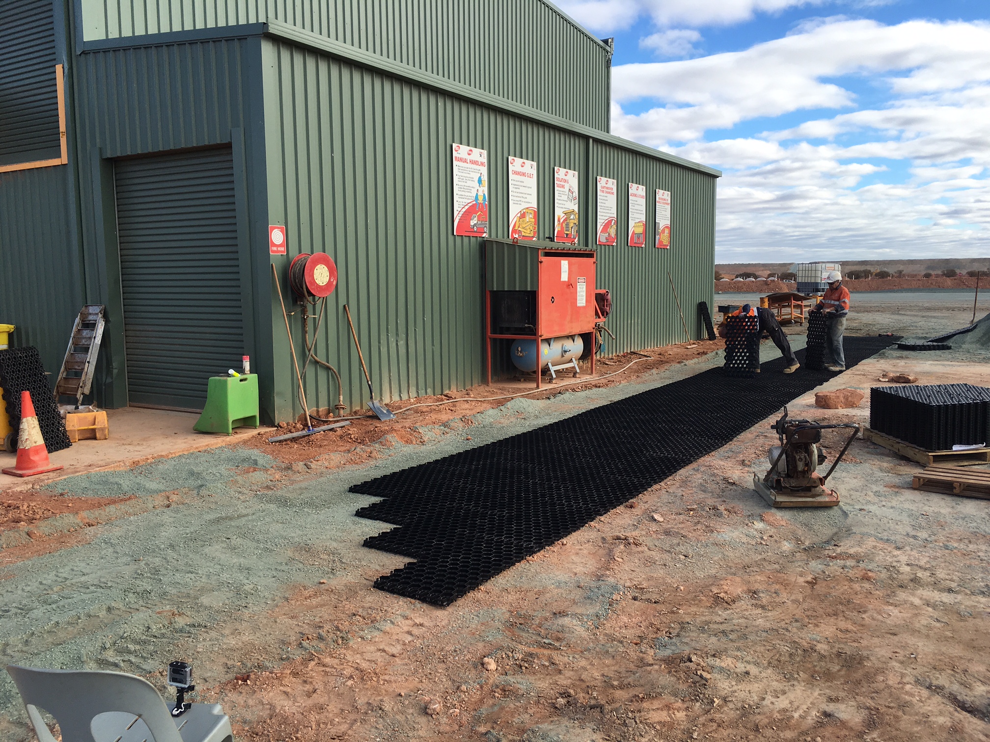 Surface stabilisation - Ausdrain